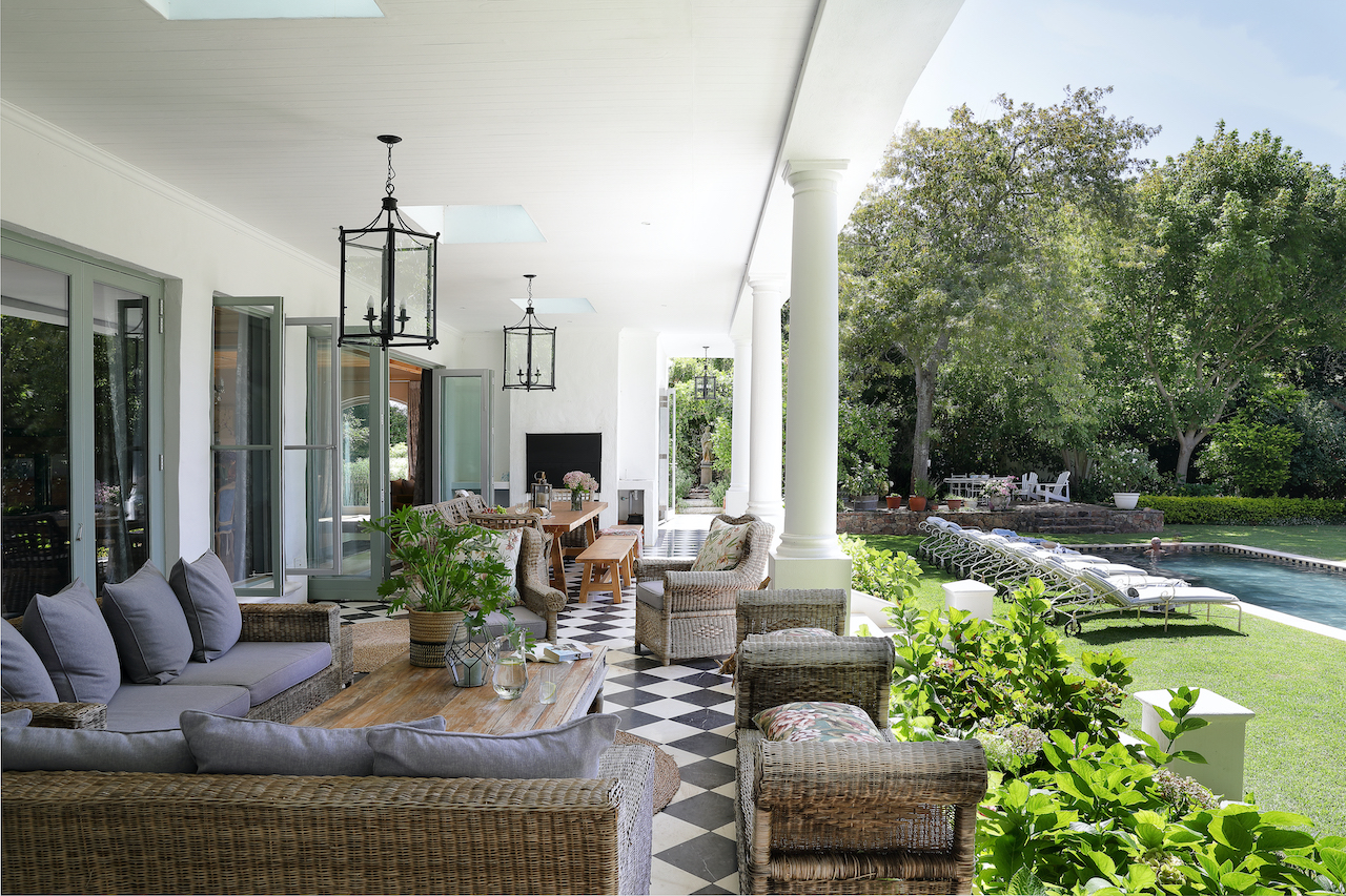 Luxury Villa Rental Constantia Klein, ideal for Family Gatherings