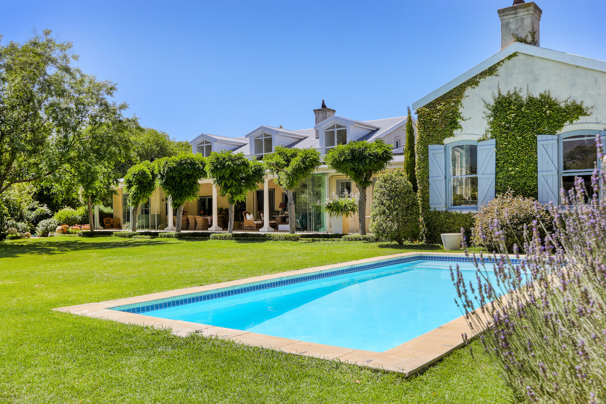 Constantia | #1 Greatest Area Guide